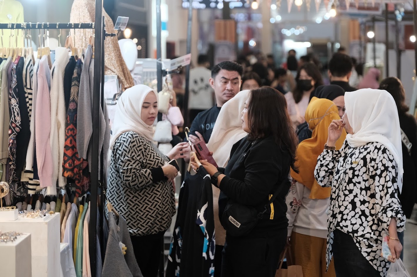 Event Bazaar Terbesar di Makassar, MTF Market Kembali Digelar di Atrium ...
